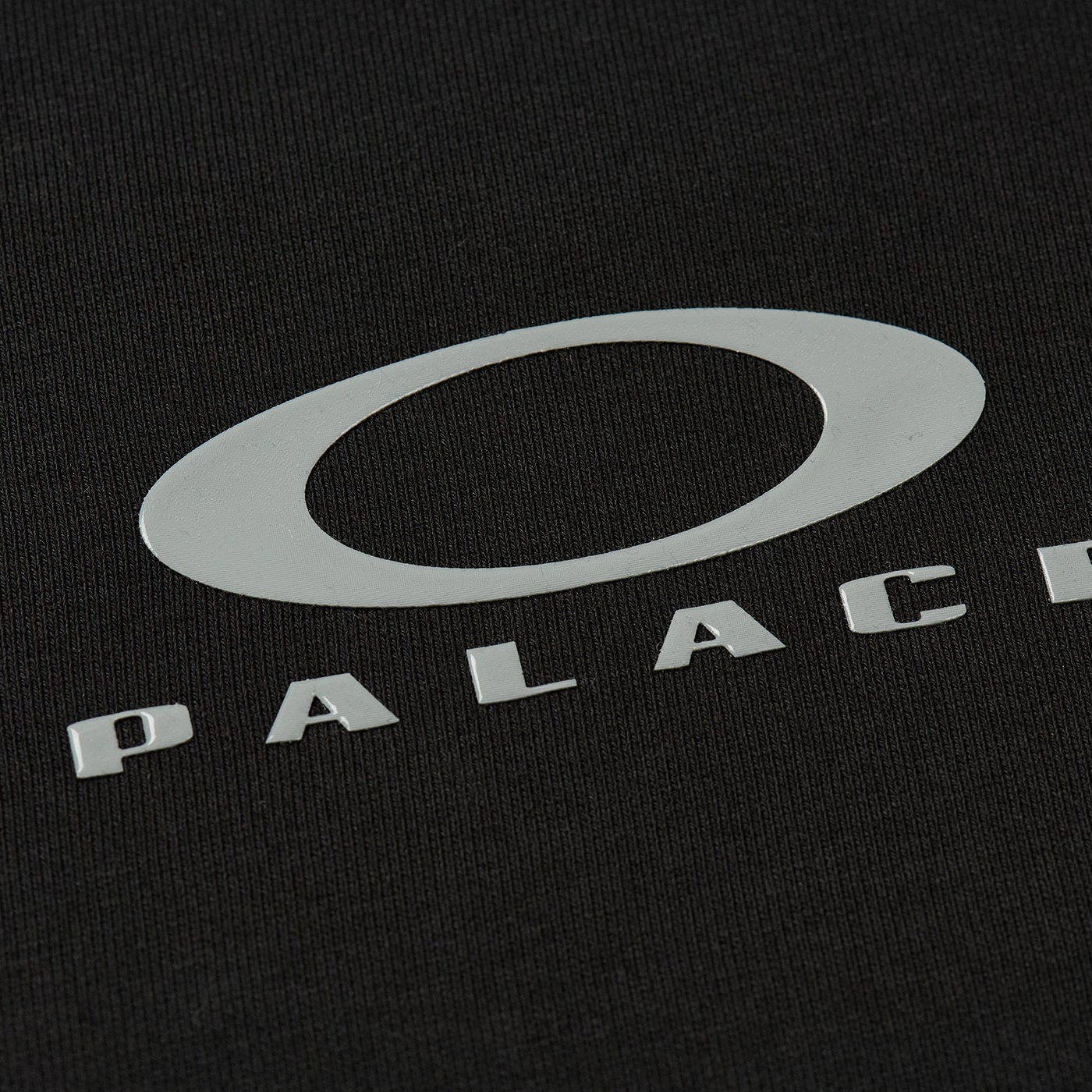 Palace Oakley Hood Black - Palace Oakley 2023 - Palace Community Palace Oakley Hood Black - Palace Oakley 2023 - Palace Community